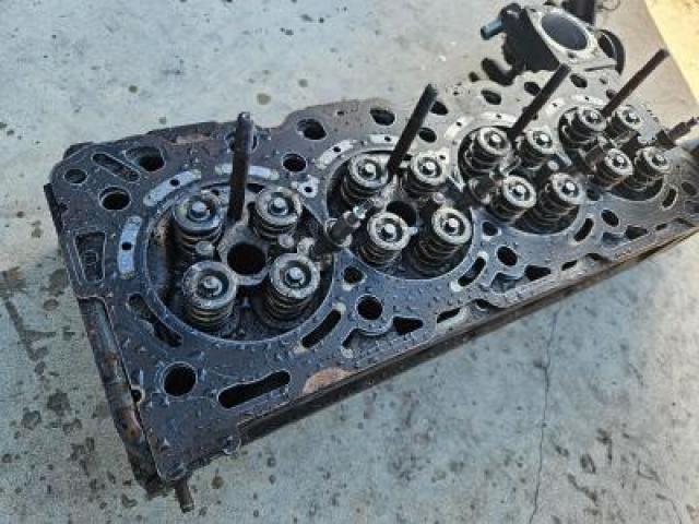 Kubota V3307 Engine Cylinder Head for Sale