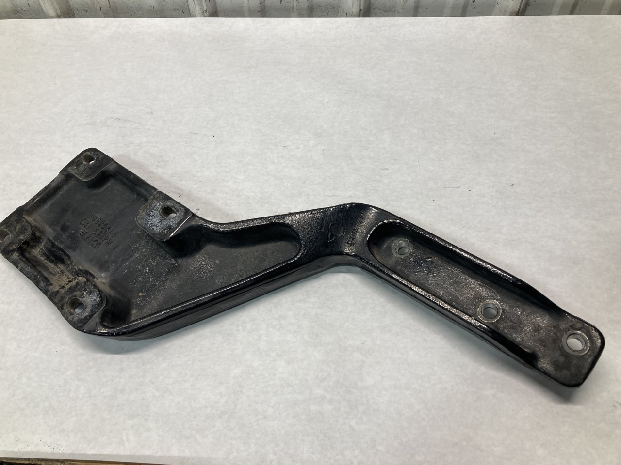 N85-1329 | Peterbilt 579 Brackets, Misc for Sale