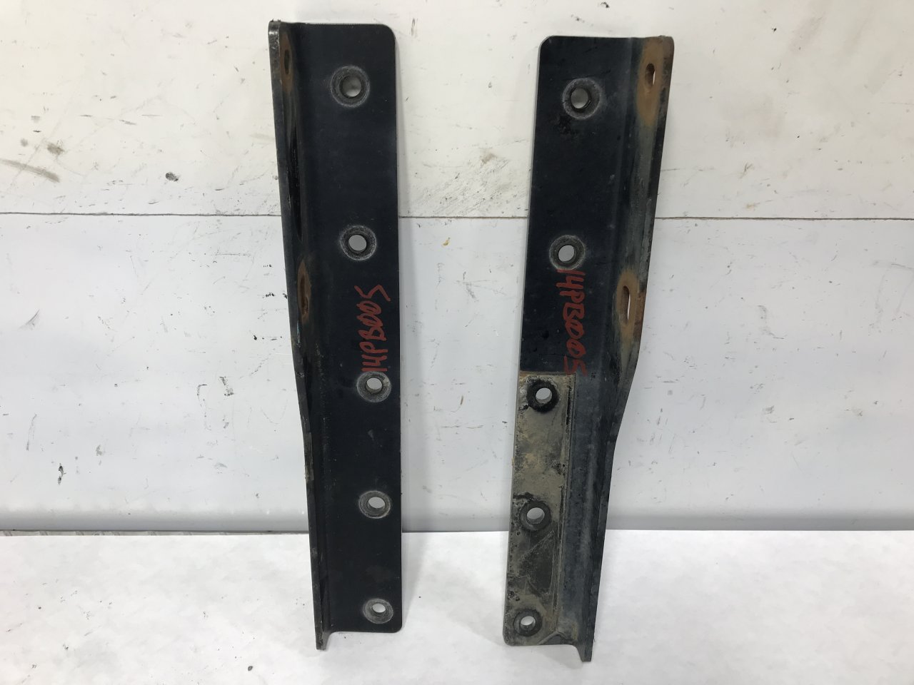 N85-6097-21342222 | Peterbilt 587 Brackets, Misc for Sale