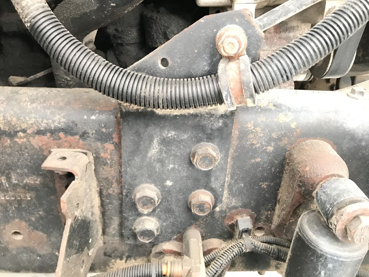 International 7600 Brackets, Misc for Sale