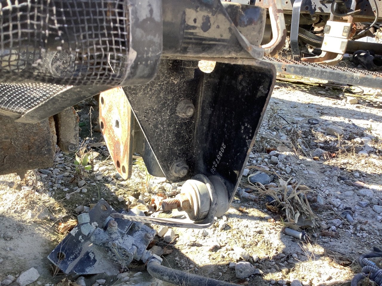 20837238 | Mack CXU613 Brackets, Misc for Sale