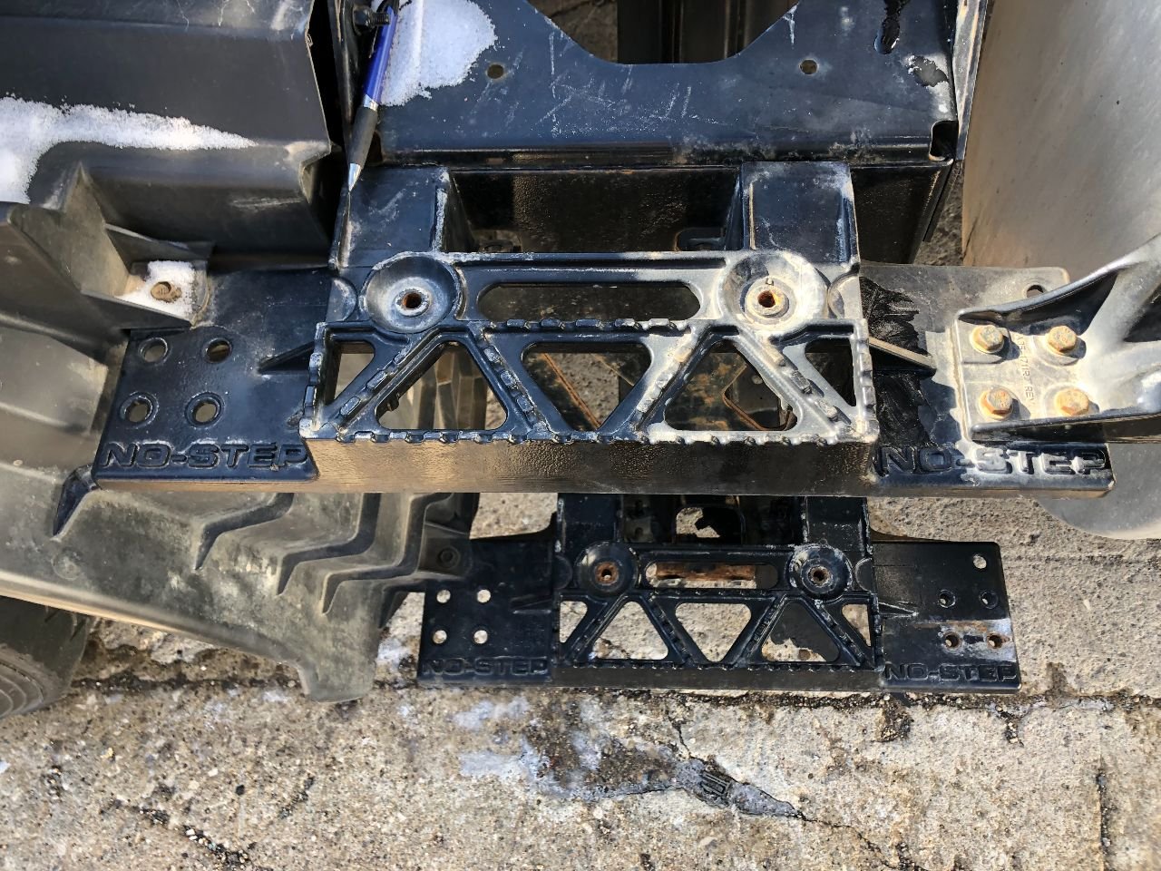 Kenworth T680 Brackets, Misc for Sale