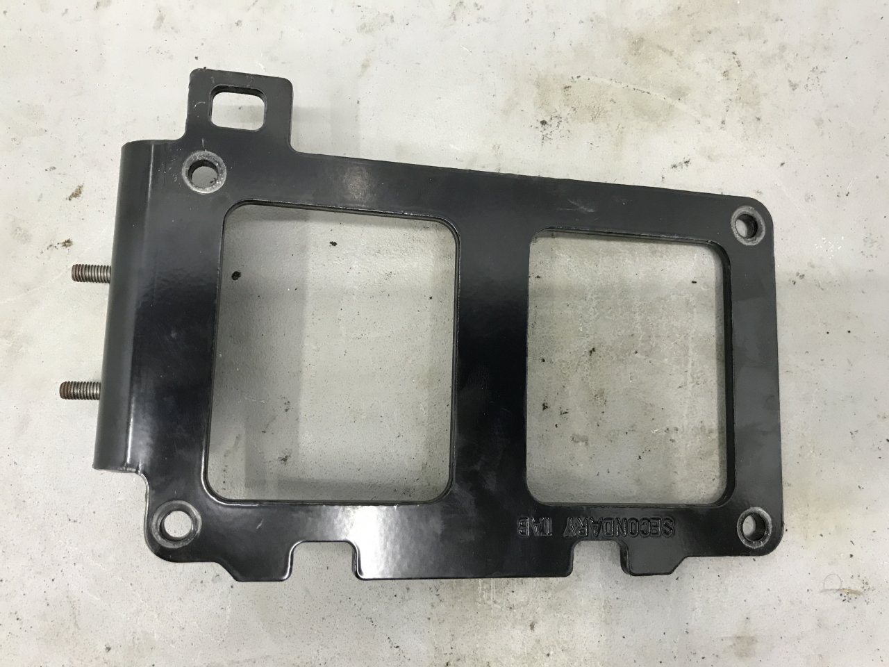 20550AA | Kenworth T680 Brackets, Misc for Sale