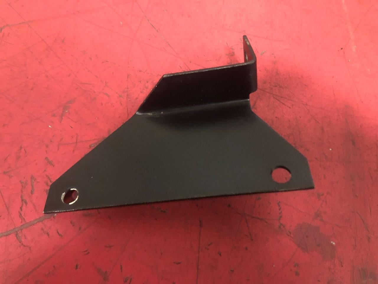 K059-370R | Kenworth T800 Brackets, Misc for Sale