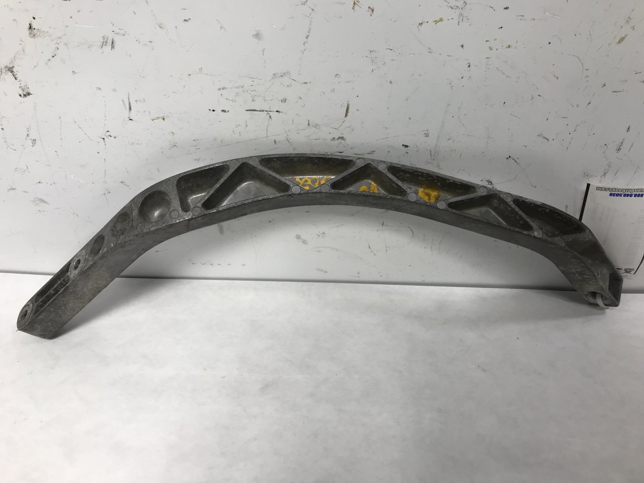 21506272 | Volvo VNL Brackets, Misc for Sale
