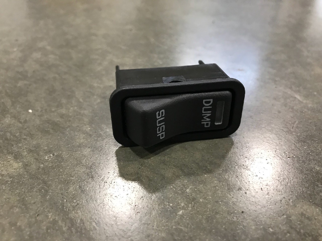 International 3563075C1 Dash/Console Switch for Sale