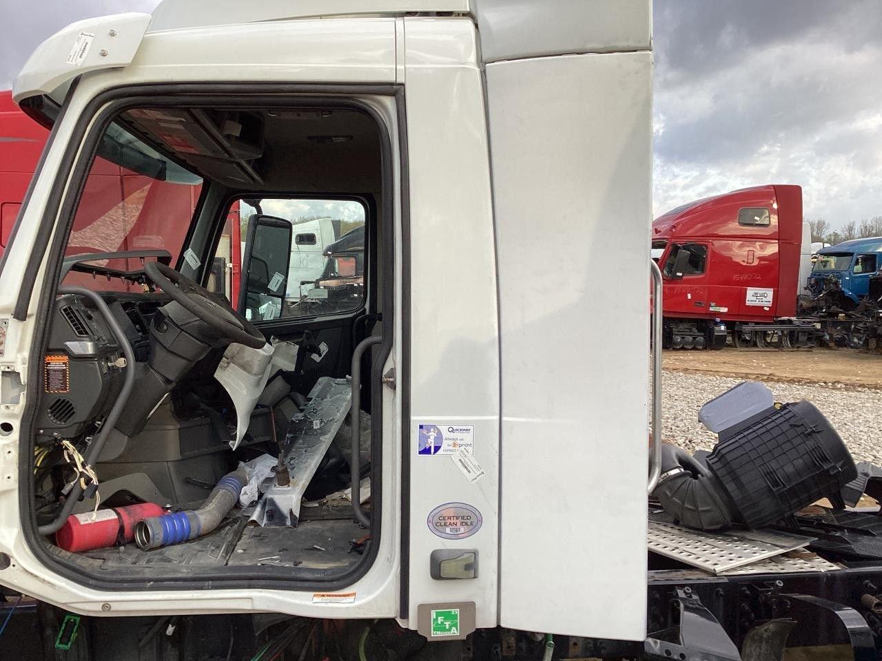 Volvo VNR Cab, Exterior Cab Panel for Sale