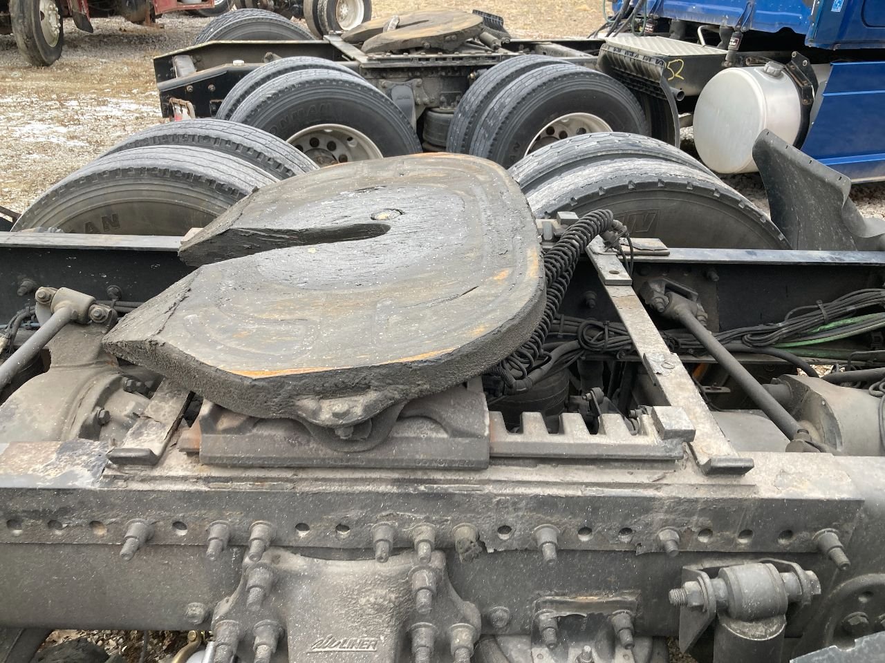 FW173824XL00 | Holland FW17 Fifth Wheel for Sale