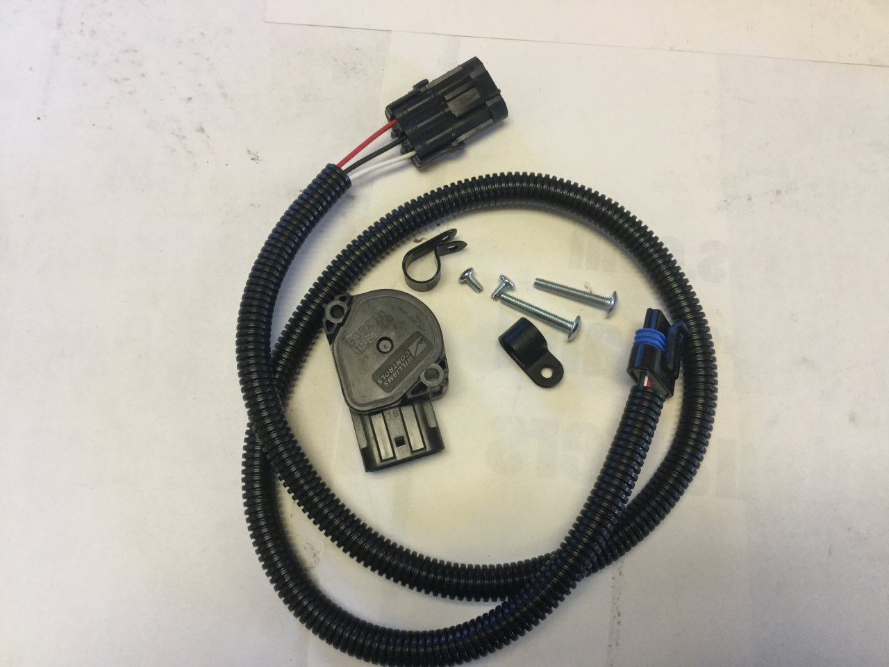 Freightliner 132035 Engine Sensor for Sale