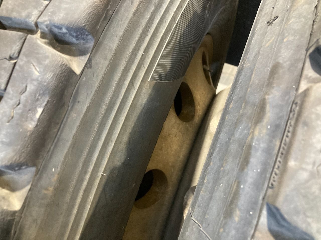882677 | Pilot 22.5 ALUM Wheel for Sale