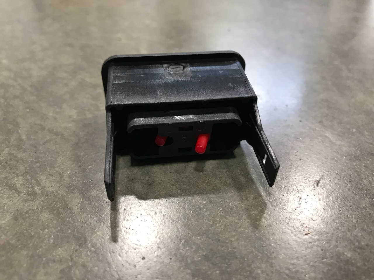 International 3563075C1 Dash/Console Switch for Sale