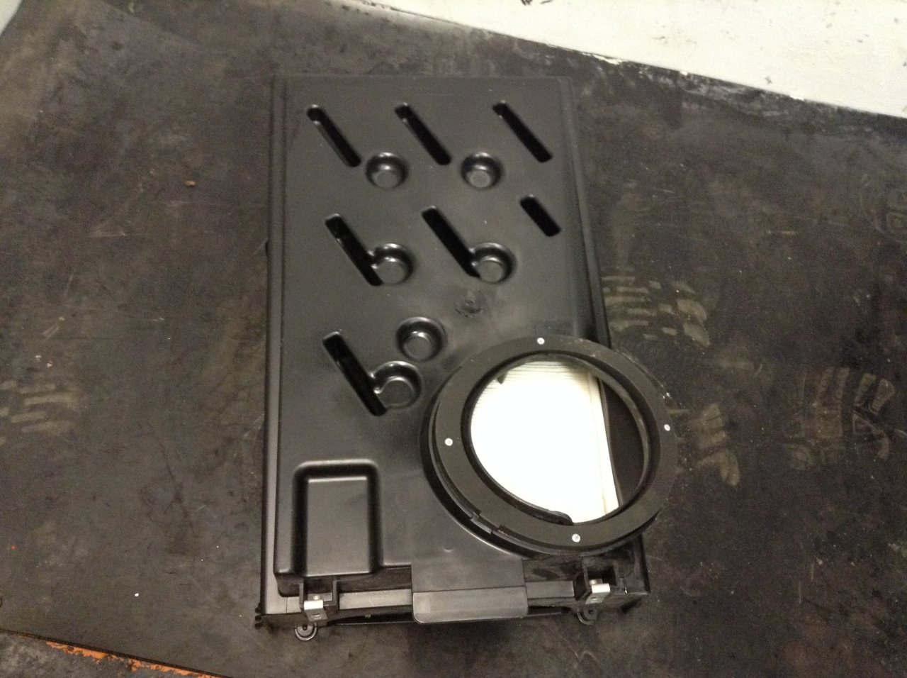 3673668C2 | Filter, Air for Sale