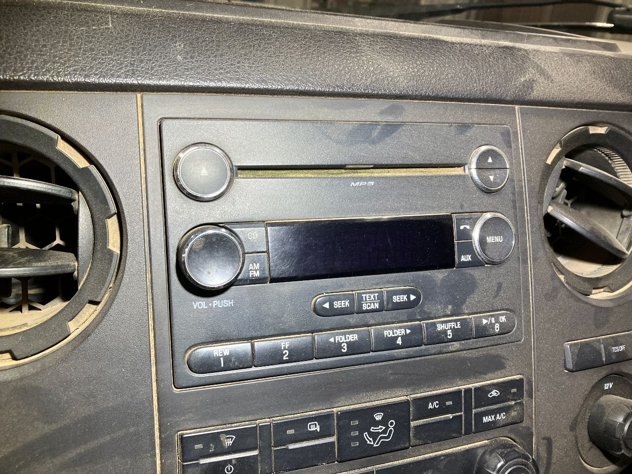 Ford F450 SUPER DUTY A/V Equipment (Radio) for Sale