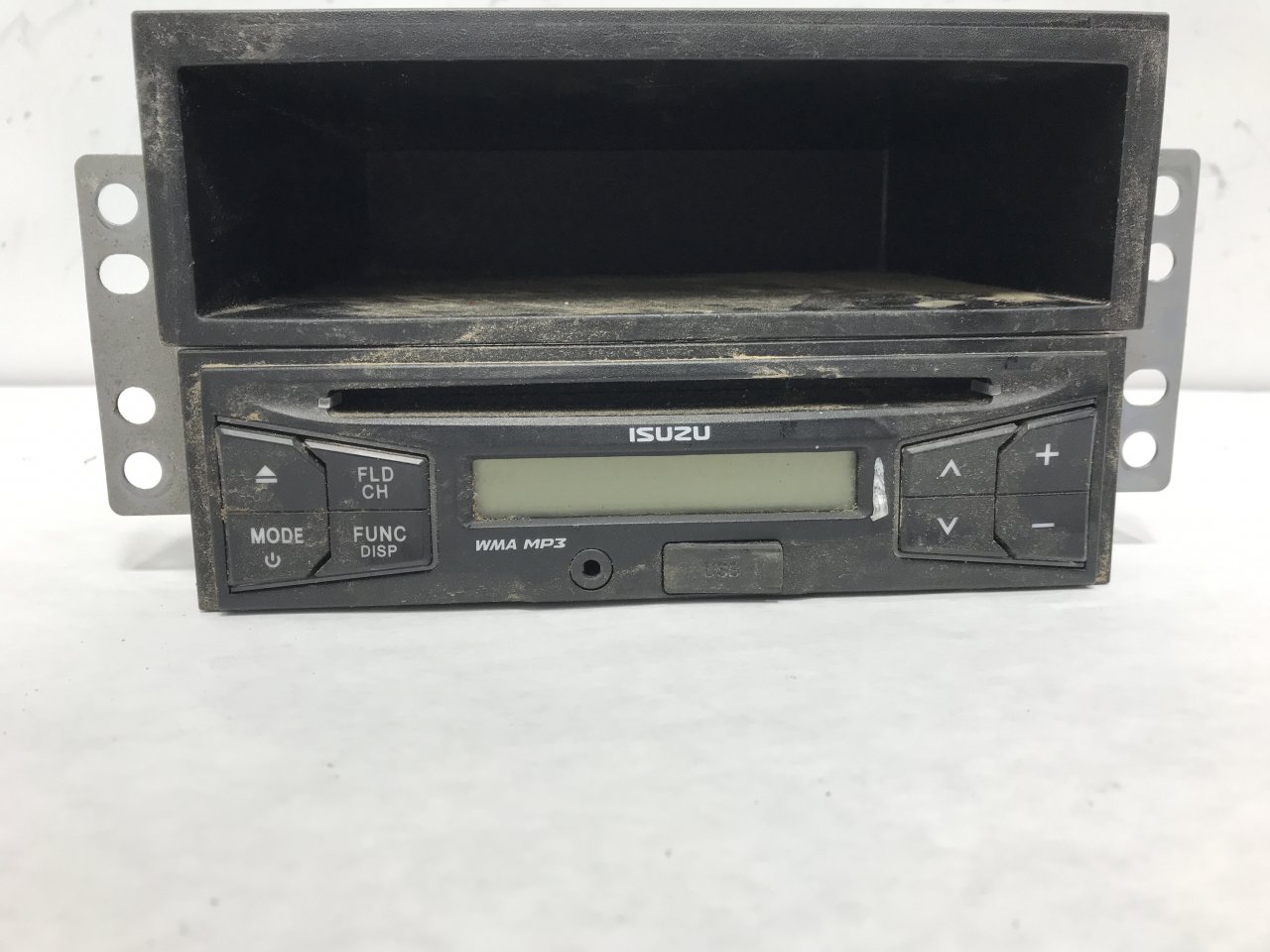 898241-4241 | Isuzu NRR A/V Equipment (Radio) for Sale