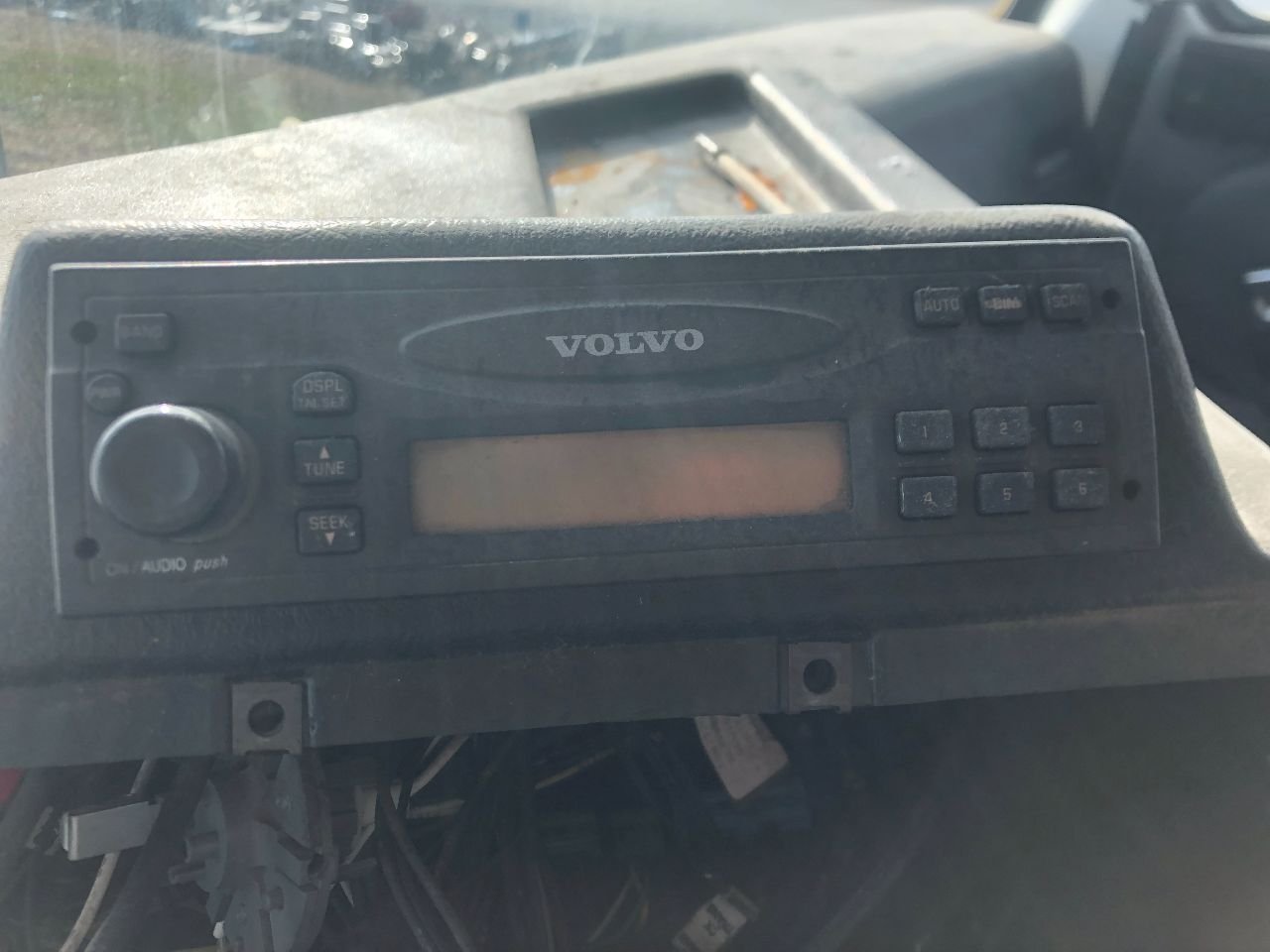 Volvo WX A/V Equipment (Radio) for Sale