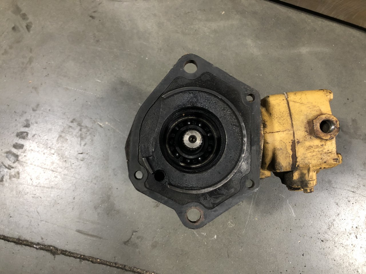 Midland KN13200 Engine Air Compressor for Sale