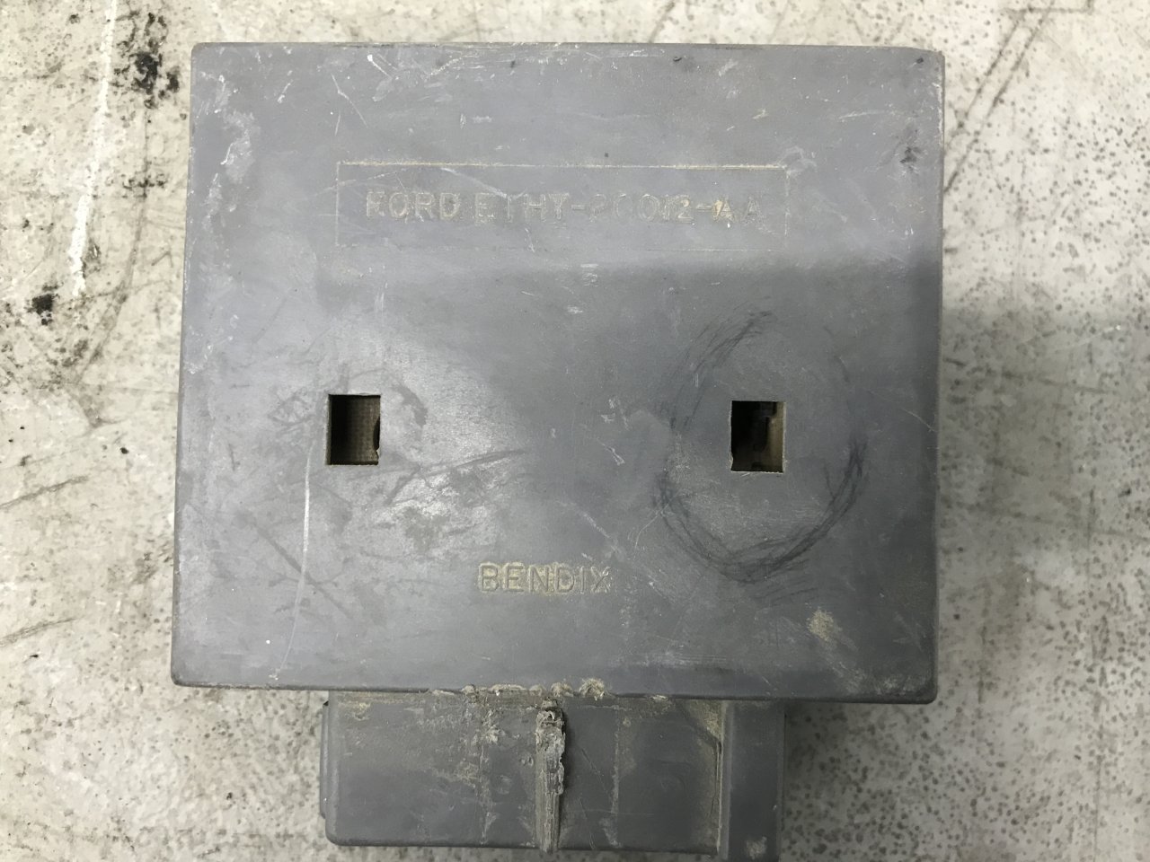 EIHT-2C012-AA | Ford F7000 ABS Parts for Sale