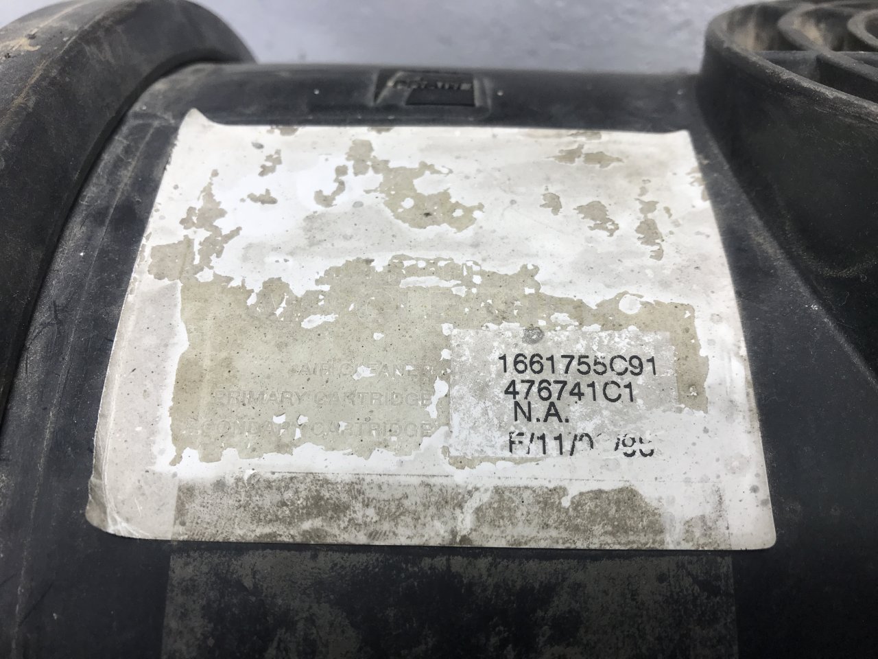 1661755C91 | International 8100 Air Cleaner for Sale