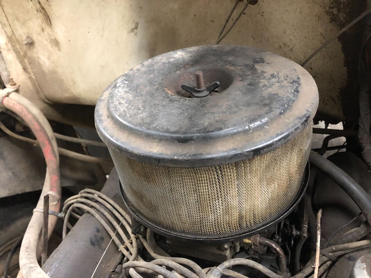 Ford LN700 Air Cleaner for Sale