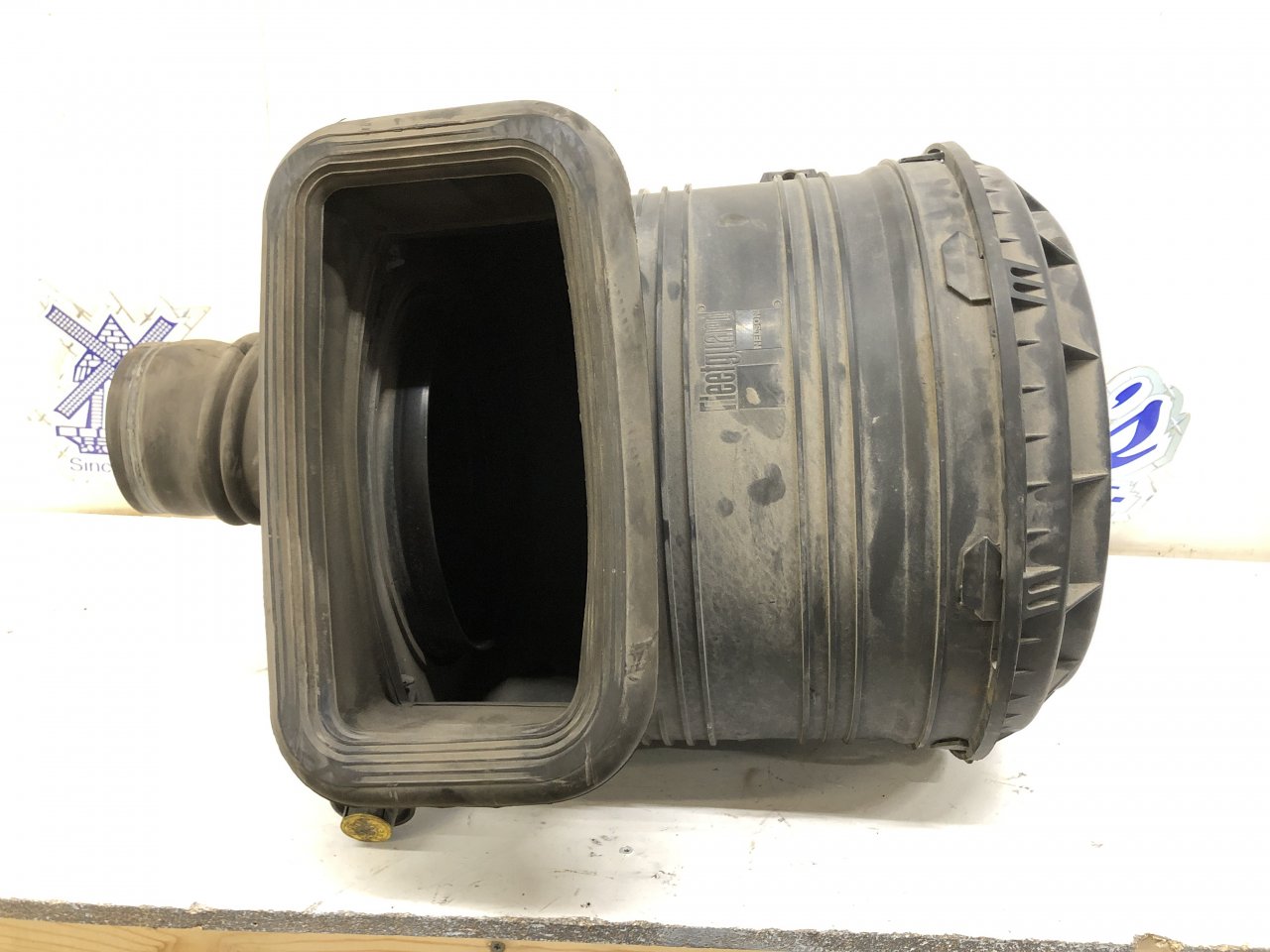 3551883C93 | International PROSTAR Air Cleaner for Sale