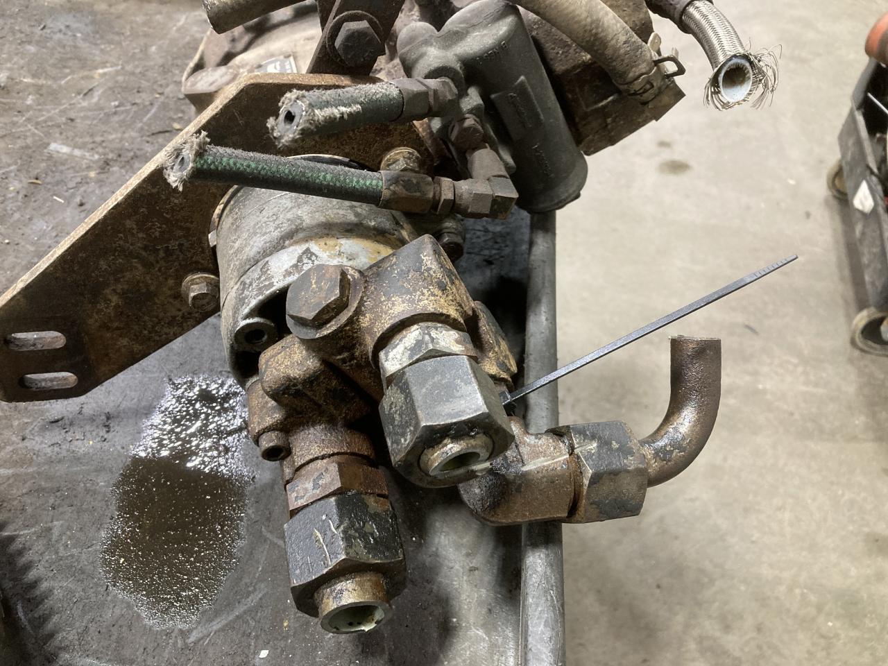 109072 | Cummins B5.9 Engine Air Compressor for Sale