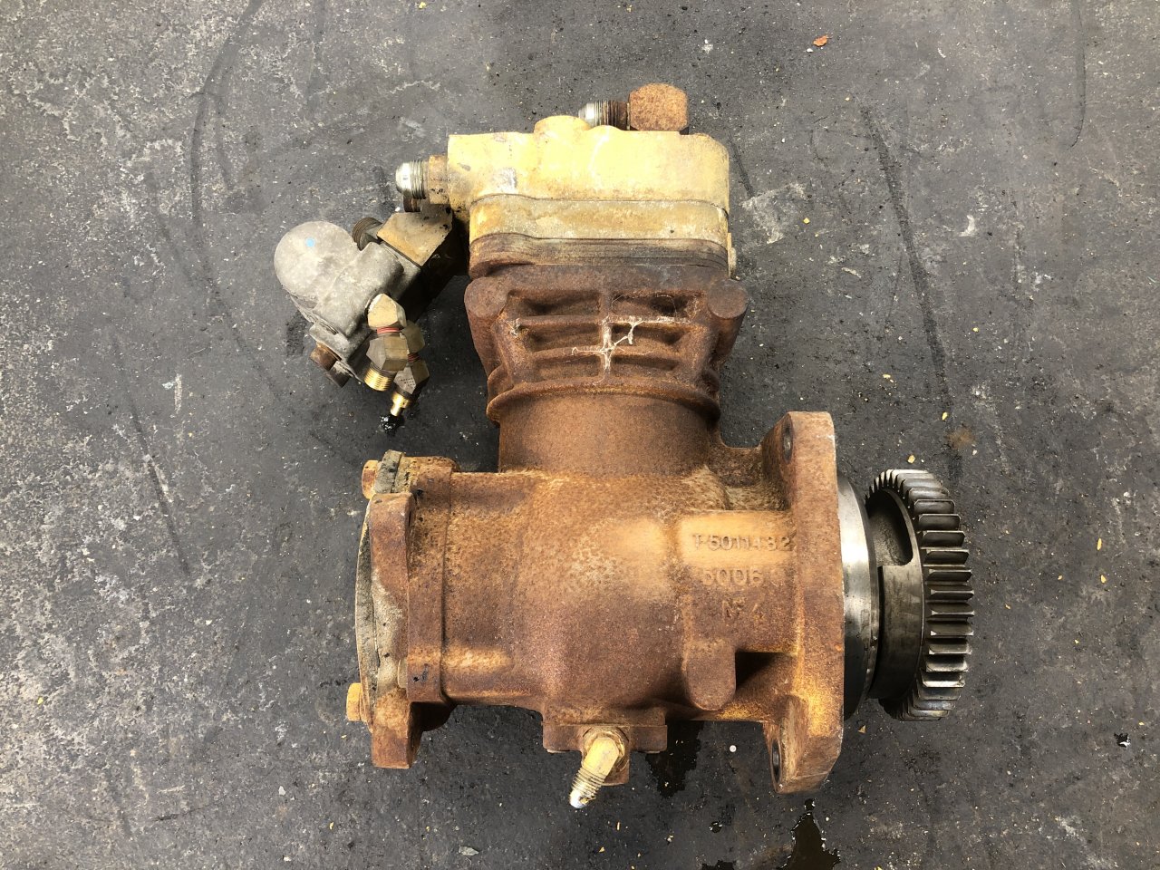 20R-0177 | CAT C13 Engine Air Compressor for Sale