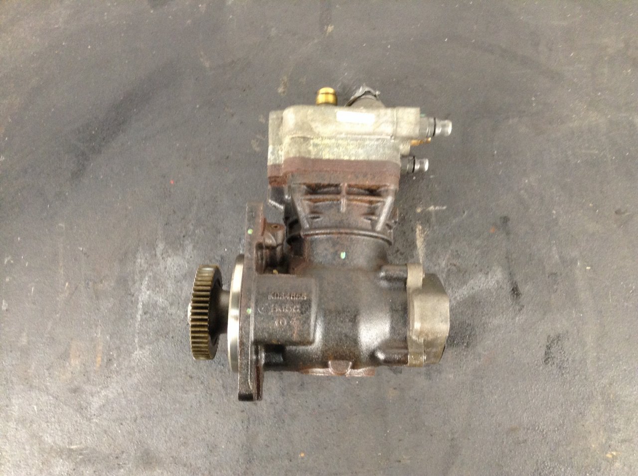 K034655 | Detroit DD15 Air Compressor for Sale