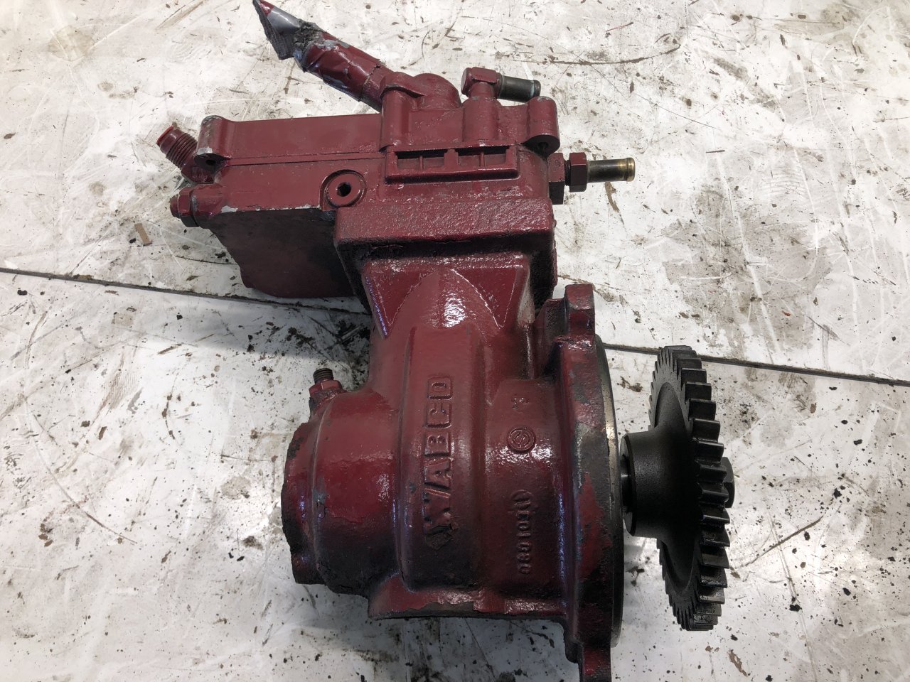 912 942 000 | Mack MP7 Engine Air Compressor for Sale