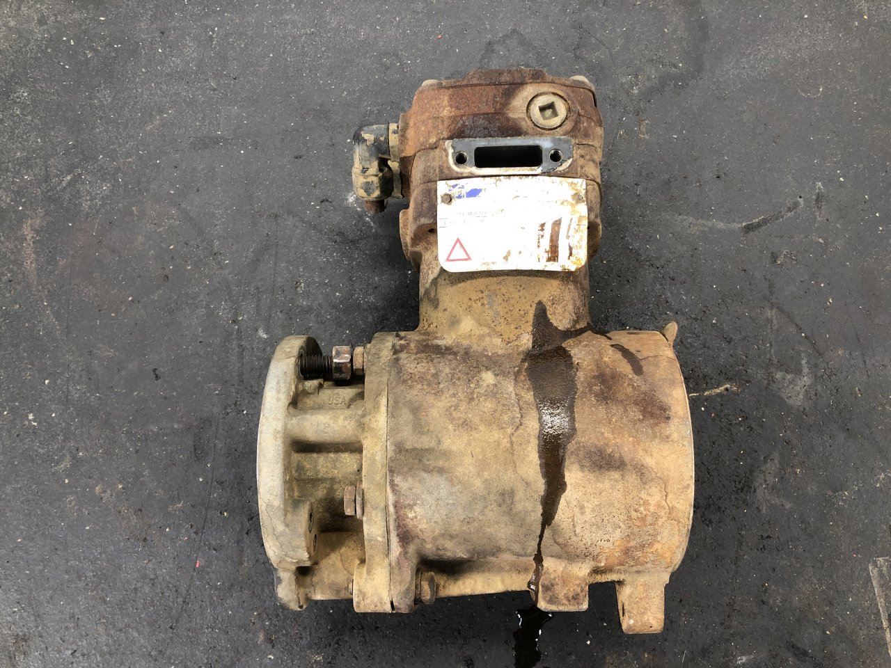 3558131 | Cummins N14 CELECT+ Engine Air Compressor for Sale