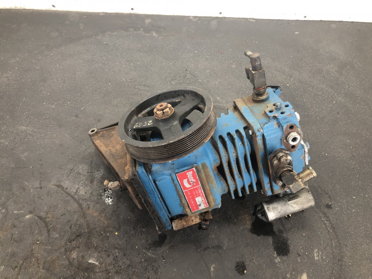 107514 | International T444E Engine Air Compressor for Sale