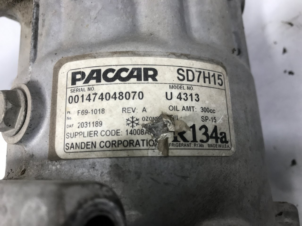 Peterbilt 389 Air Conditioner Compressor for Sale