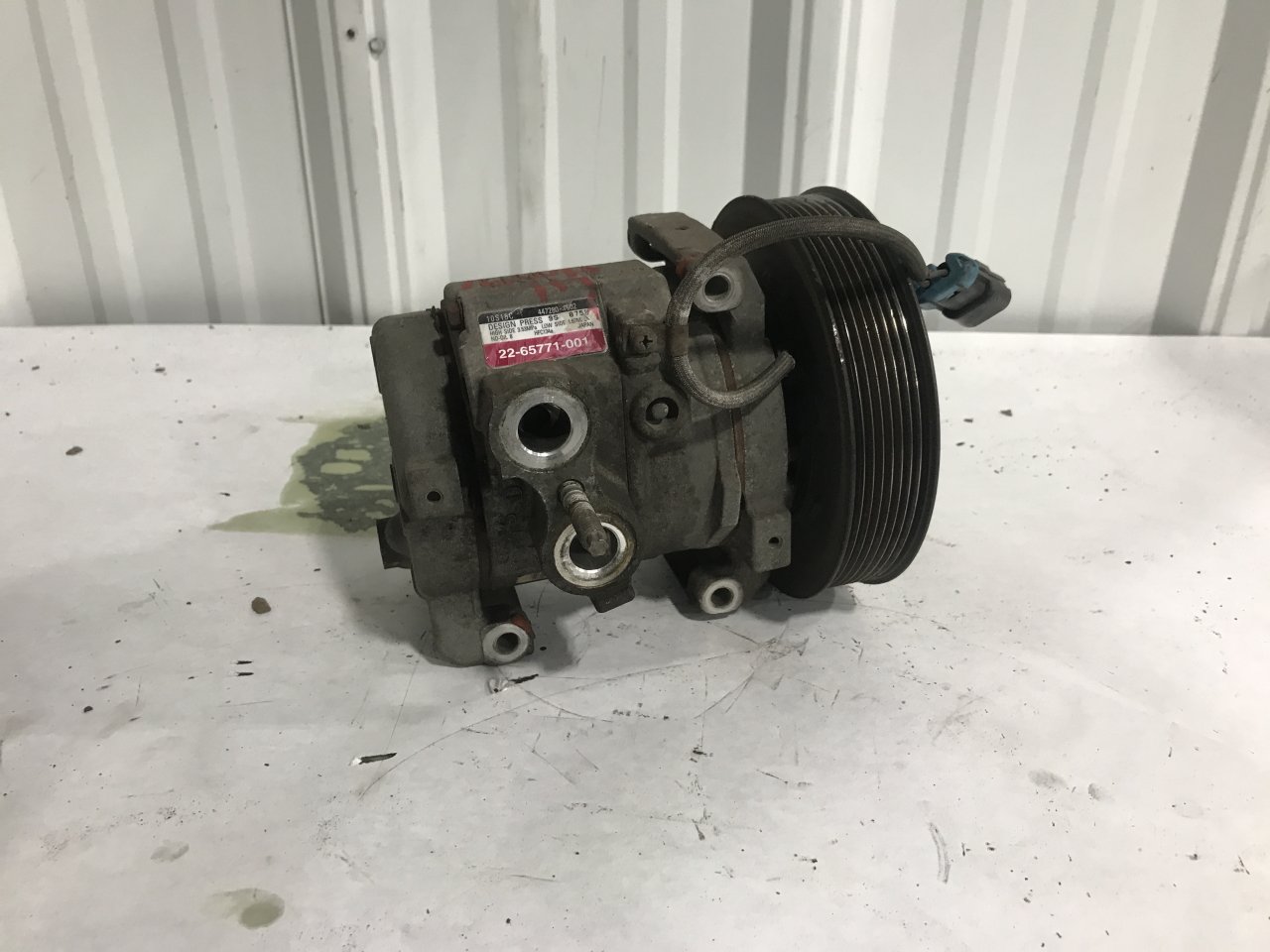 22-65771-001 | Freightliner CASCADIA Air Conditioner Compressor for Sale
