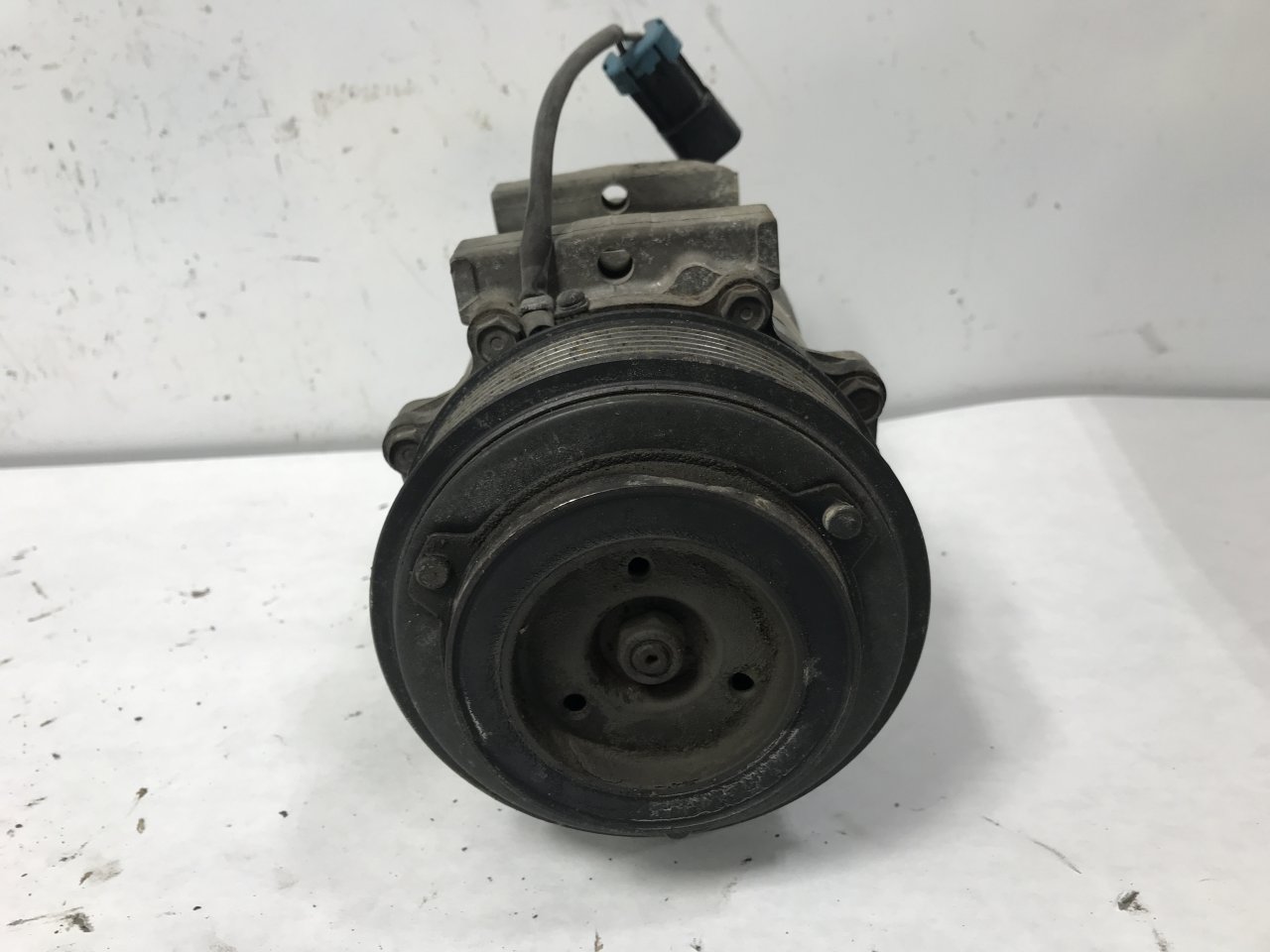 SKI4417S | Freightliner COLUMBIA 120 Air Conditioner Compressor for Sale