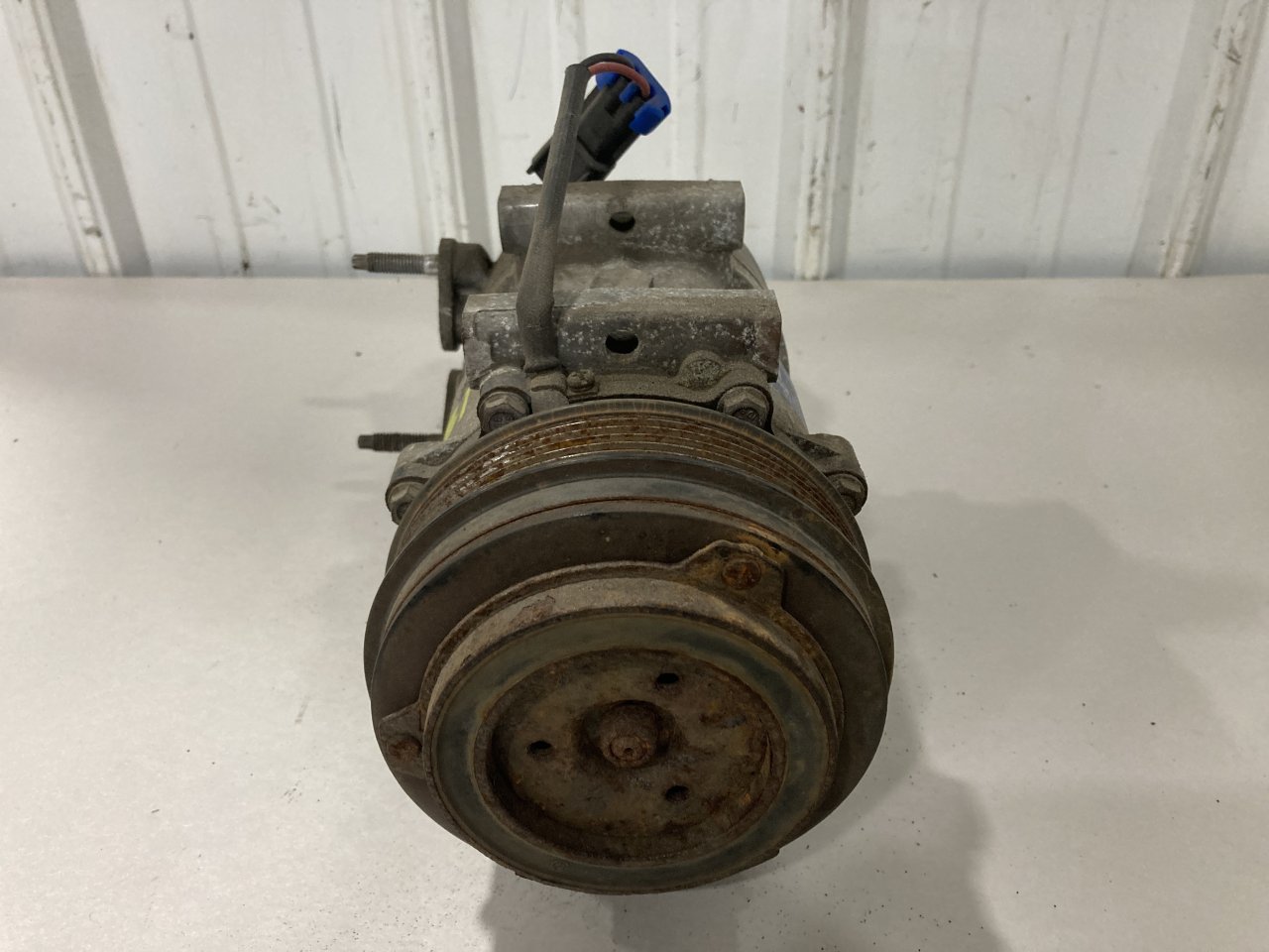 4054729C2 | International LT Air Conditioner Compressor for Sale