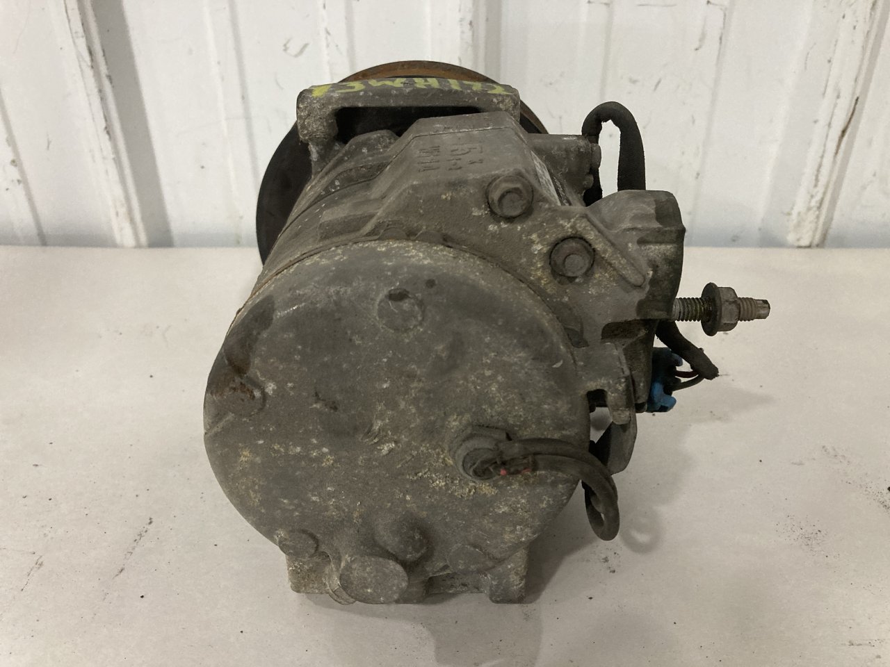 22-65770-000 | Freightliner M2 106 Air Conditioner Compressor for Sale