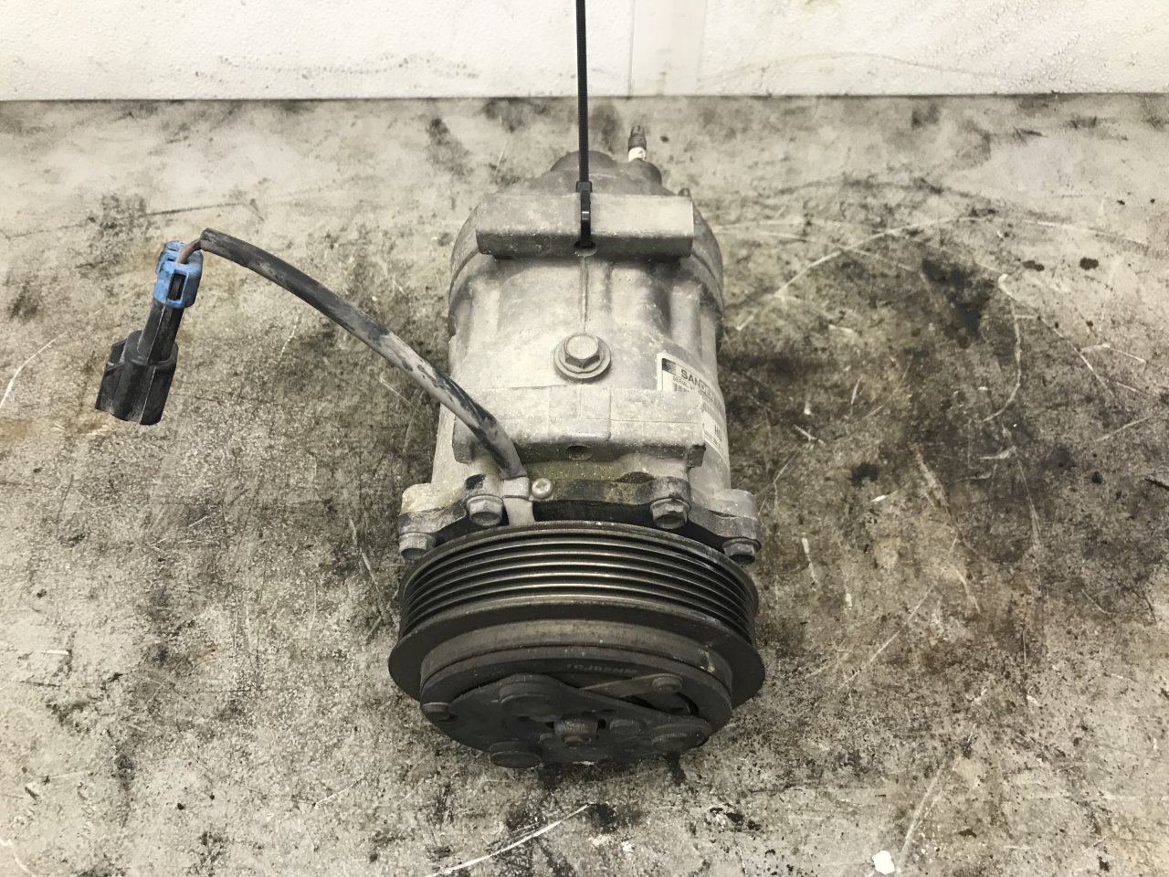 International PROSTAR Air Conditioner Compressor for Sale