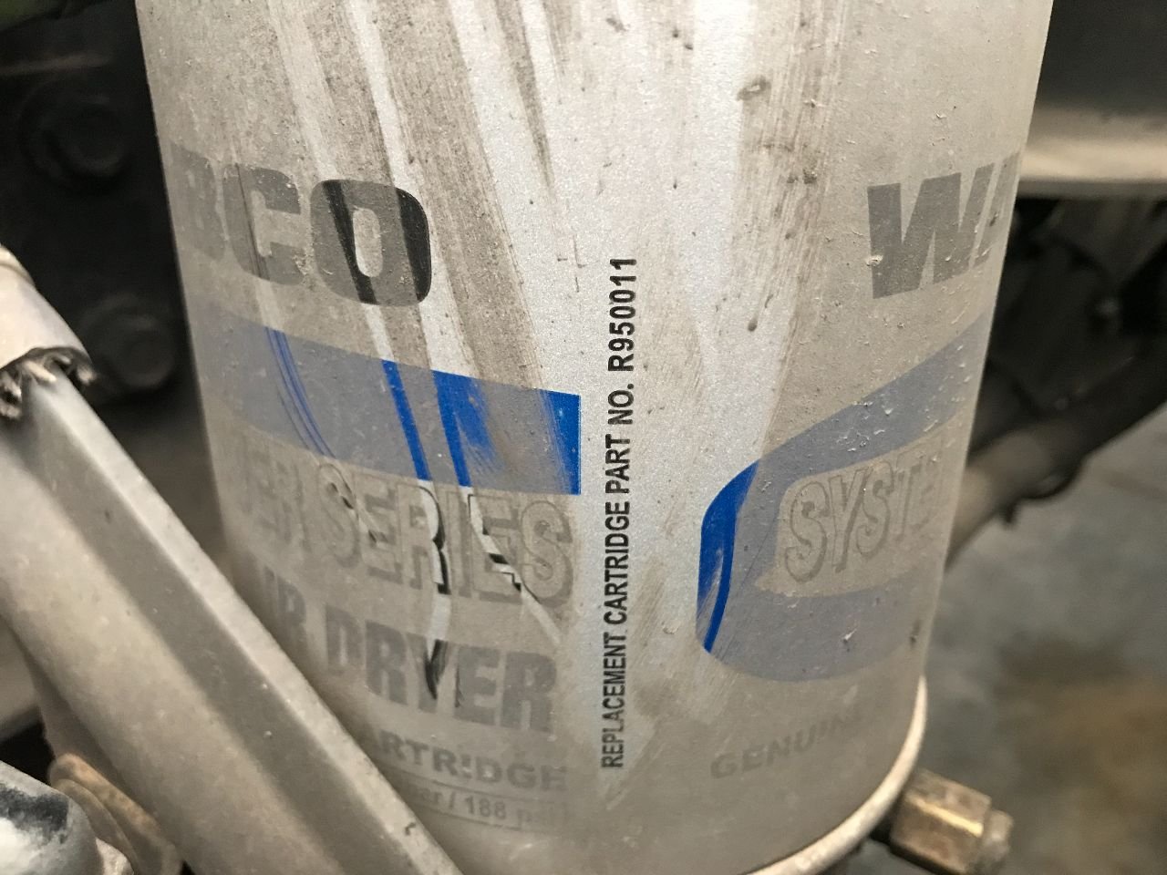 Meritor R950011 Air Dryer for Sale