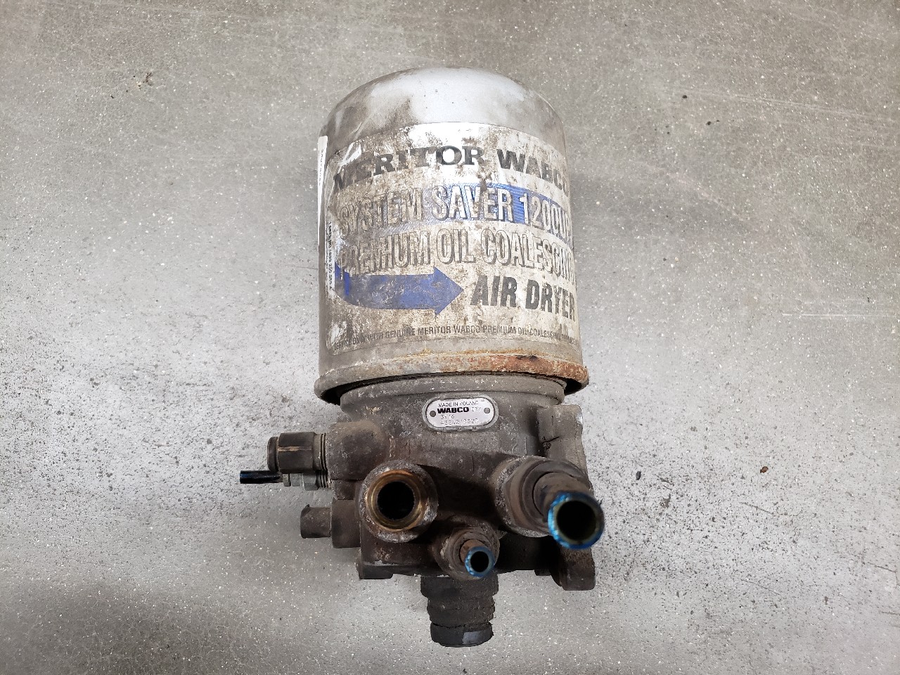 R955082 | Bendix 065612 Air Dryer for Sale