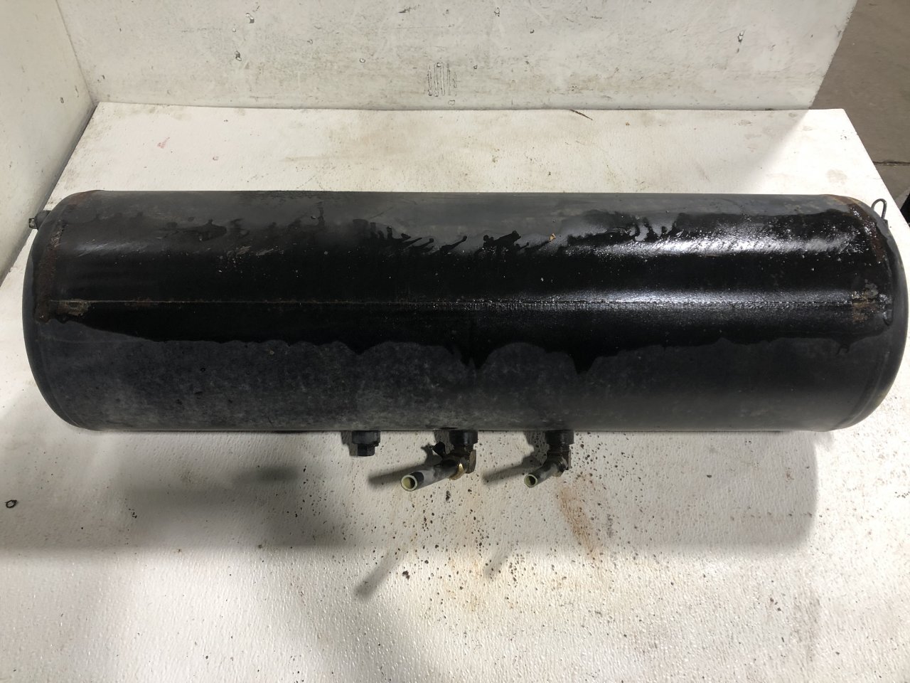 Peterbilt 387 Air Tank for Sale