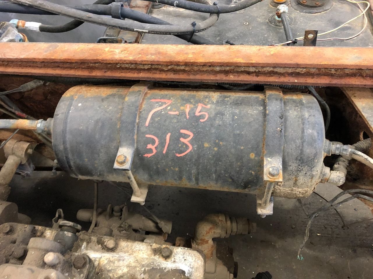 Ford CF7000 Air Tank for Sale