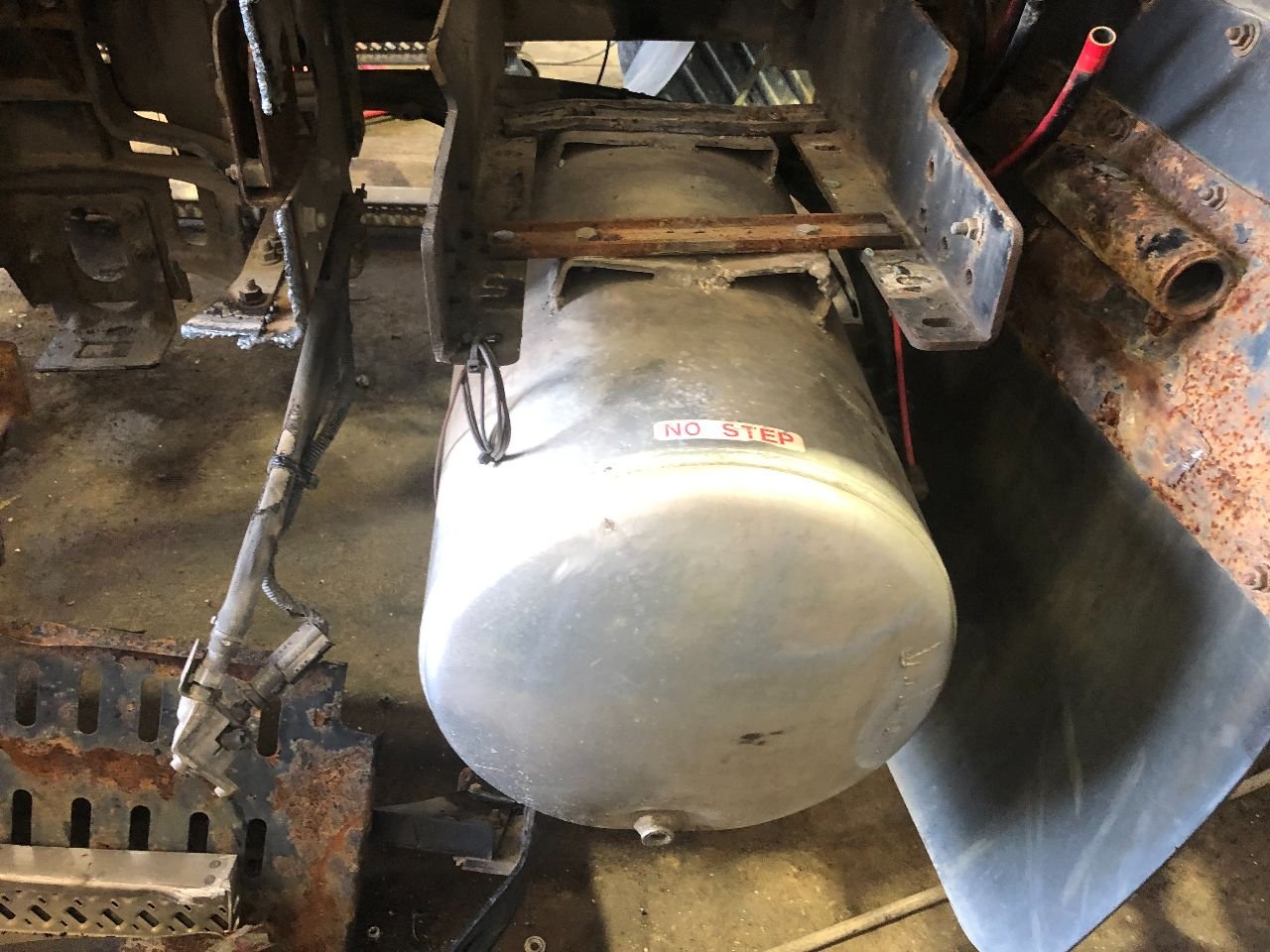 Mack CHU Air Tank for Sale