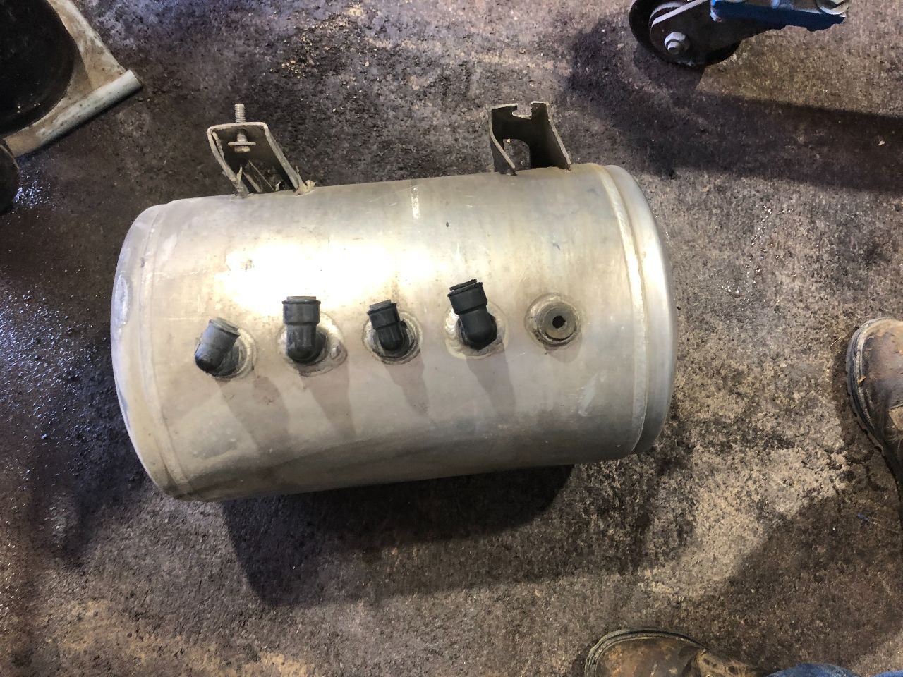 Mack CHU Air Tank for Sale