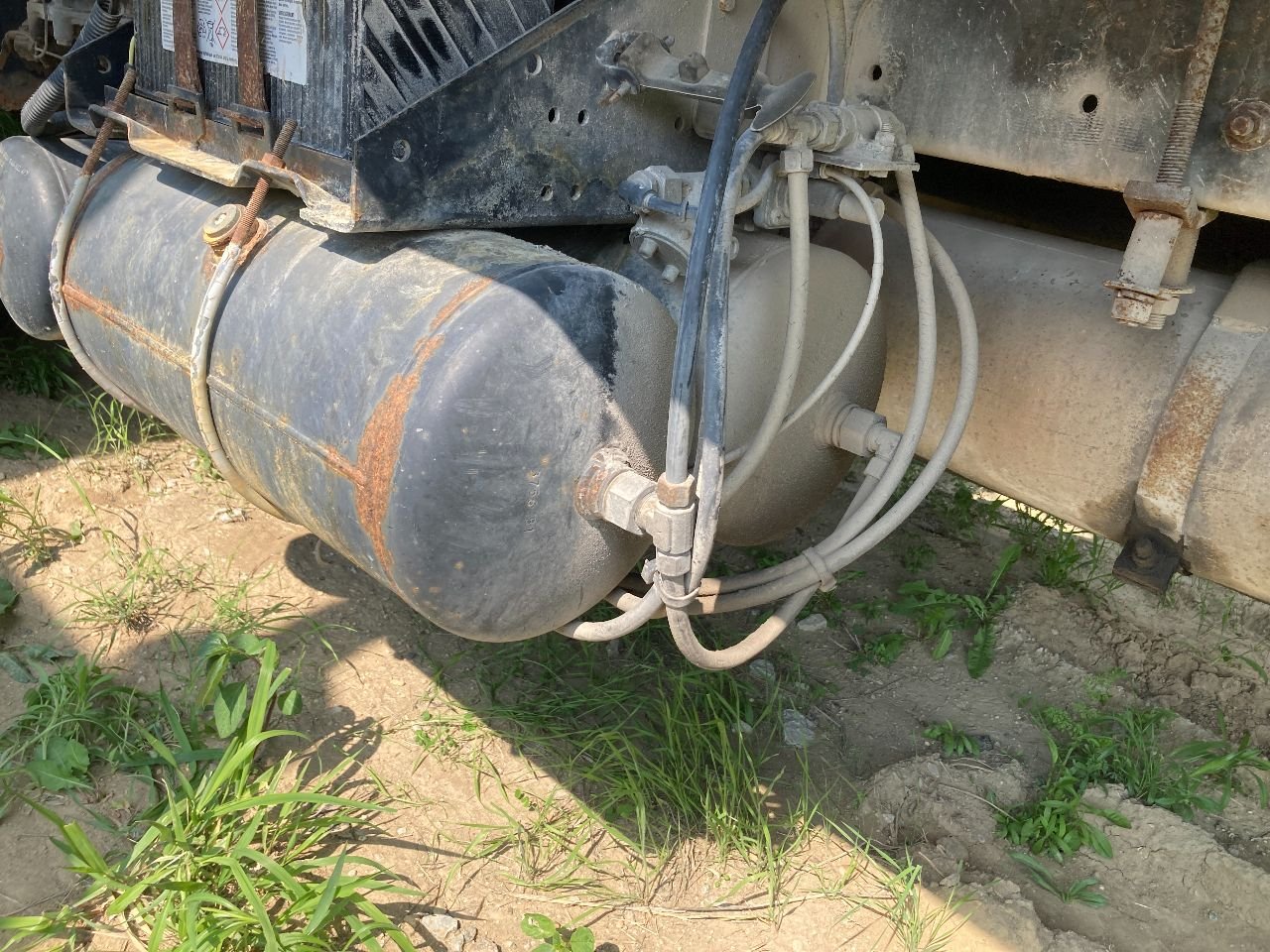 Mack MS MIDLINER Air Tank for Sale