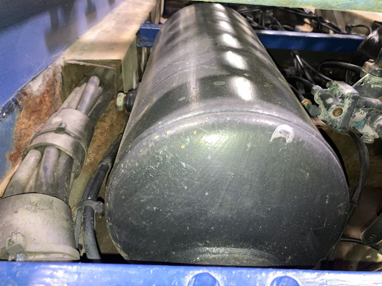 Peterbilt TRUCK Air Tank for Sale