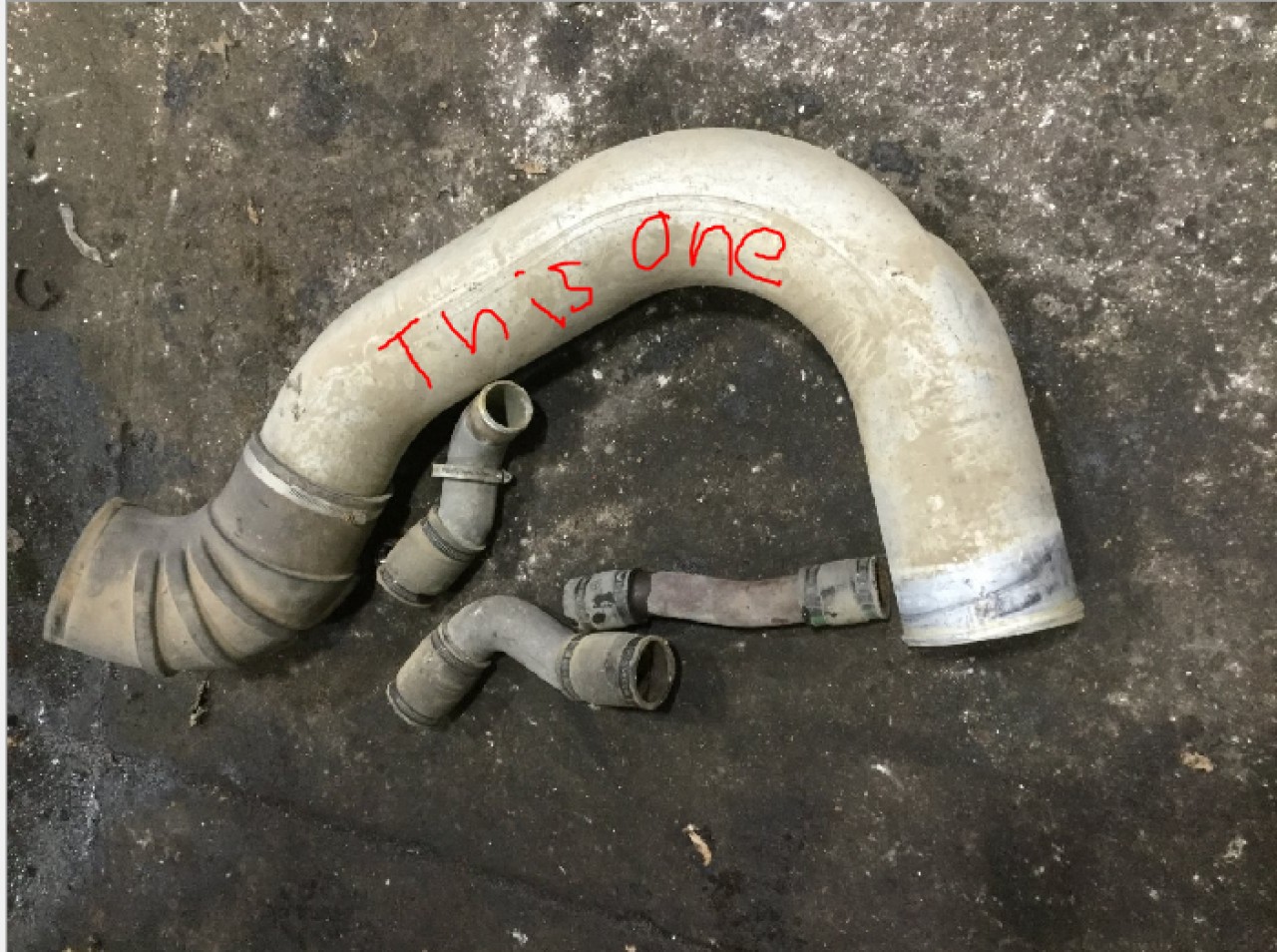 International 4070A Air Transfer Tube for Sale