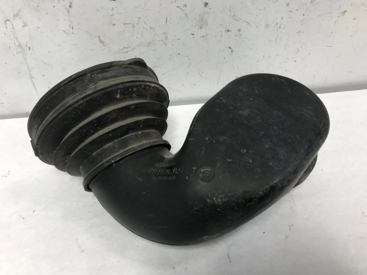 03-36267-000 | Freightliner M2 106 Air Transfer Tube for Sale