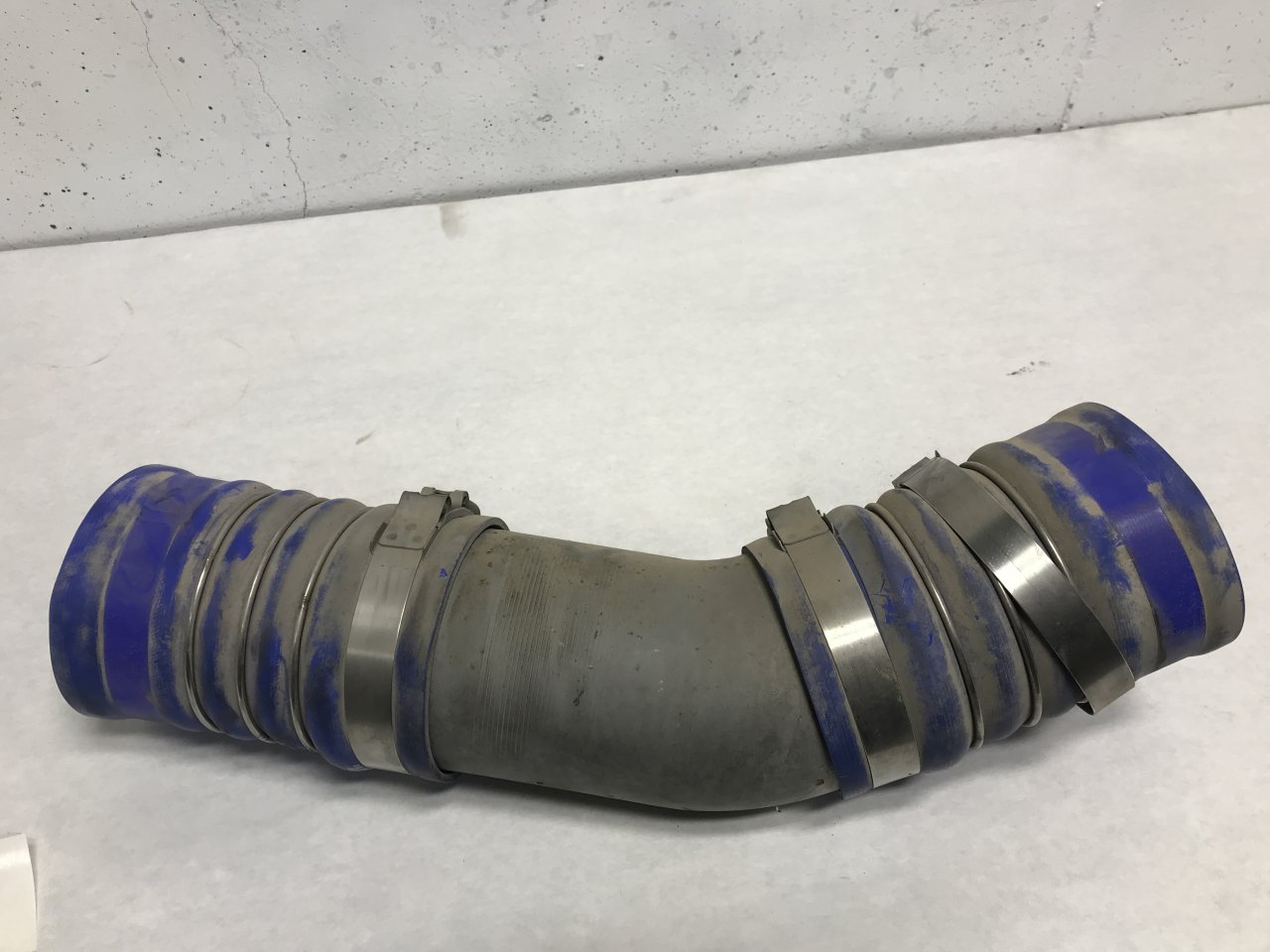 Kenworth T680 Air Transfer Tube for Sale