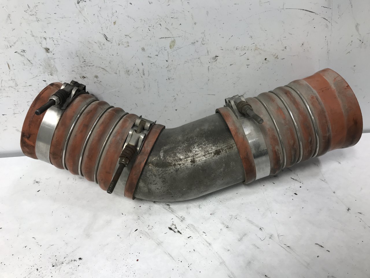 D66-6571 | Peterbilt 587 Air Transfer Tube for Sale