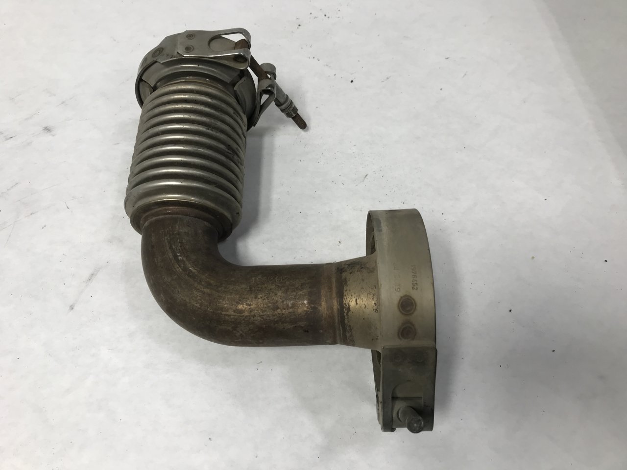 1860417 | Peterbilt 379 Air Transfer Tube for Sale