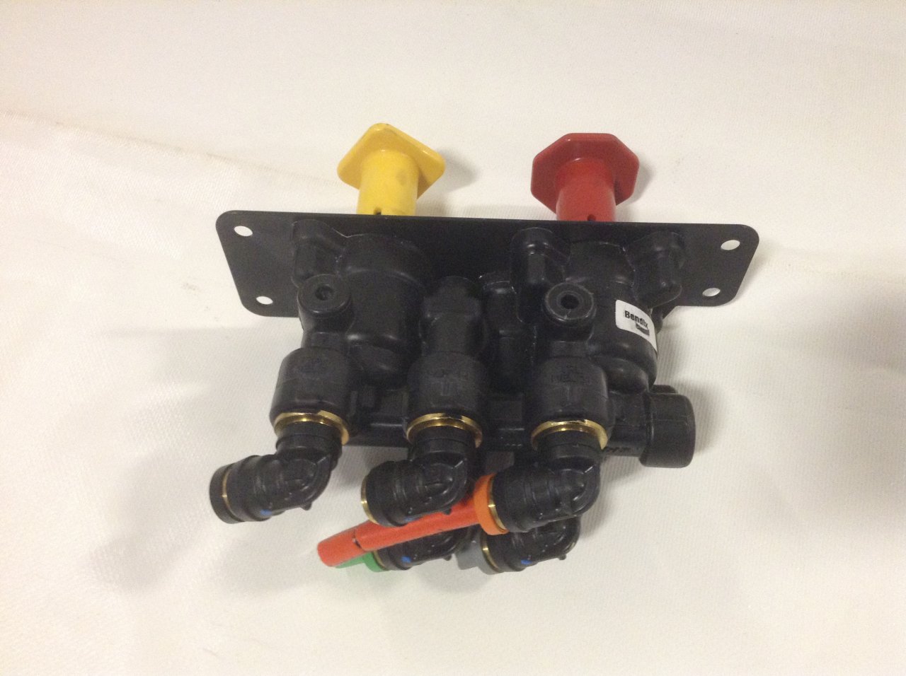 5018303 | Bendix 5018303 Air Valve for Sale